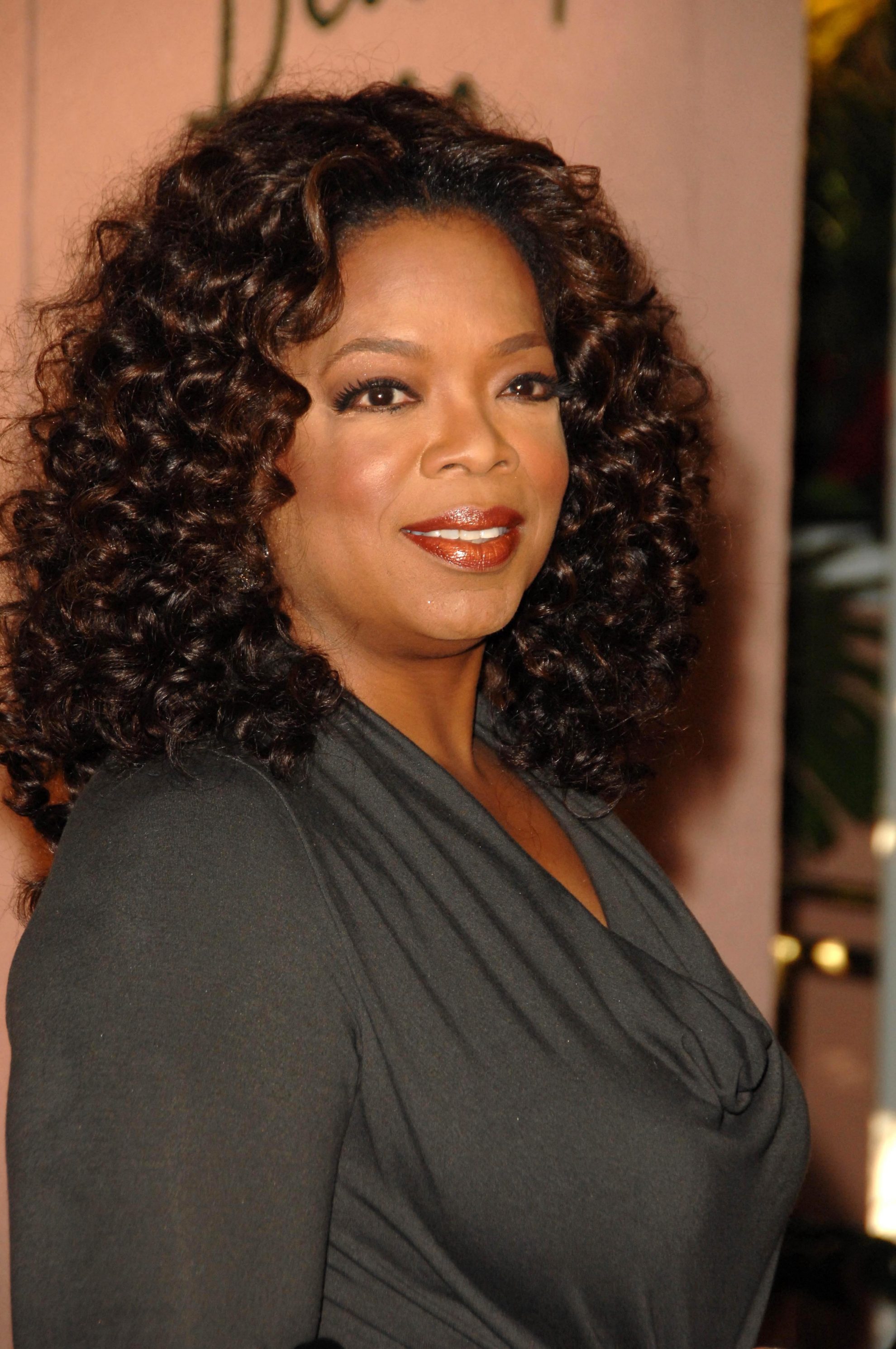 Oprah Gives Back - Philanthropic People